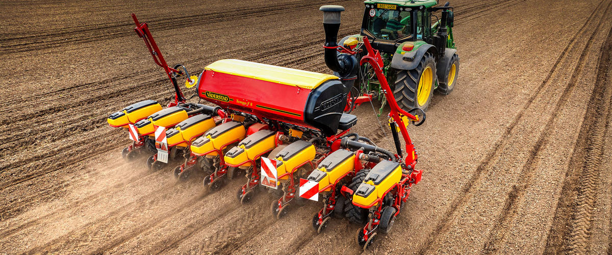 Tempo F - a trailed high speed precision planter