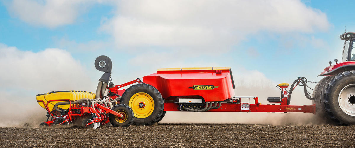Tempo L - a trailed high speed planter with high capacity | Väderstad