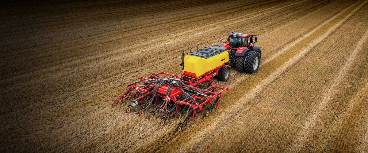 Seed Hawk 600-900C high-performance no-till seed drill - | Väderstad